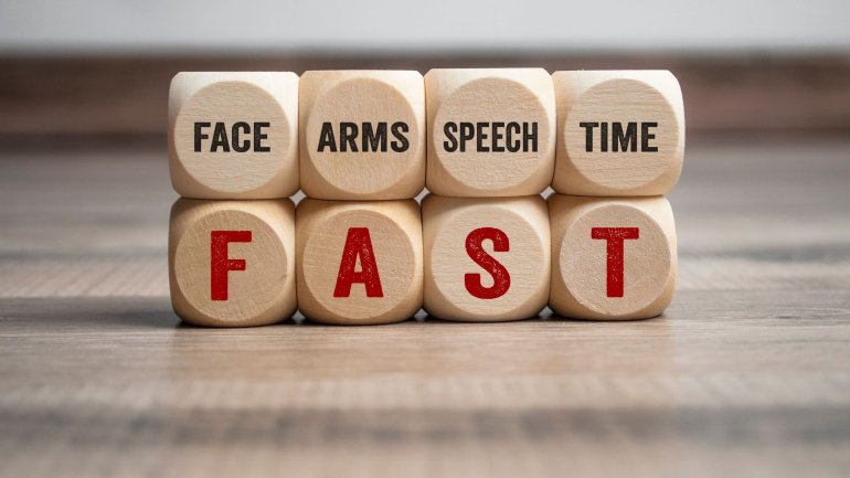 FAST-Test: Schlaganfall schnell erkennen